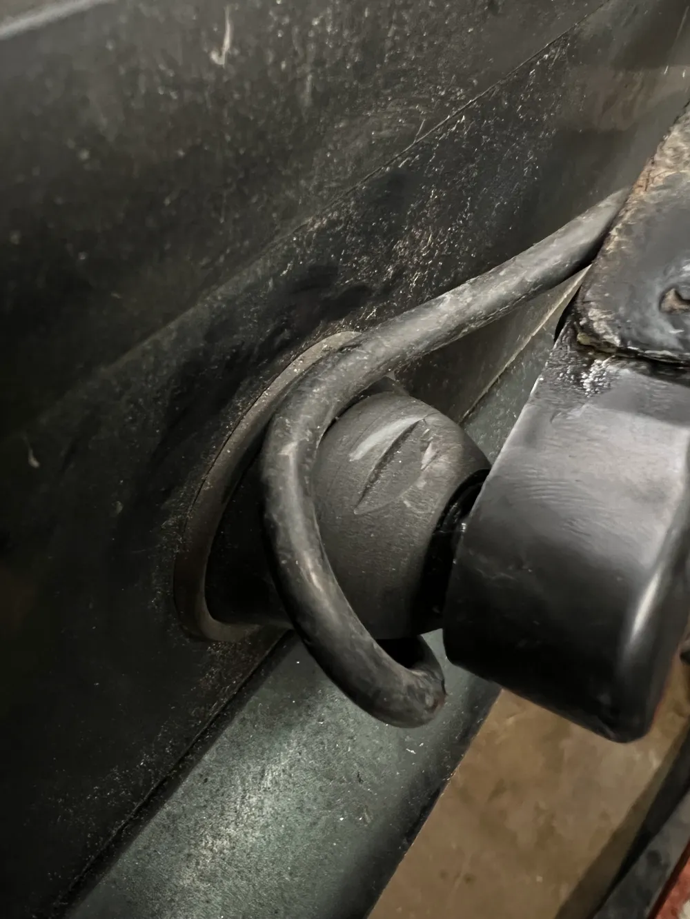 Rear wiper motor shaft saver by Bytedieb - MakerWorld