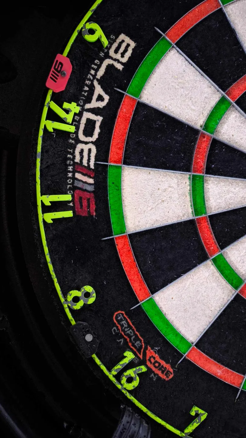 Winmau Blade 6 Triple Core wire clips by PRINT3DGIFTS - MakerWorld