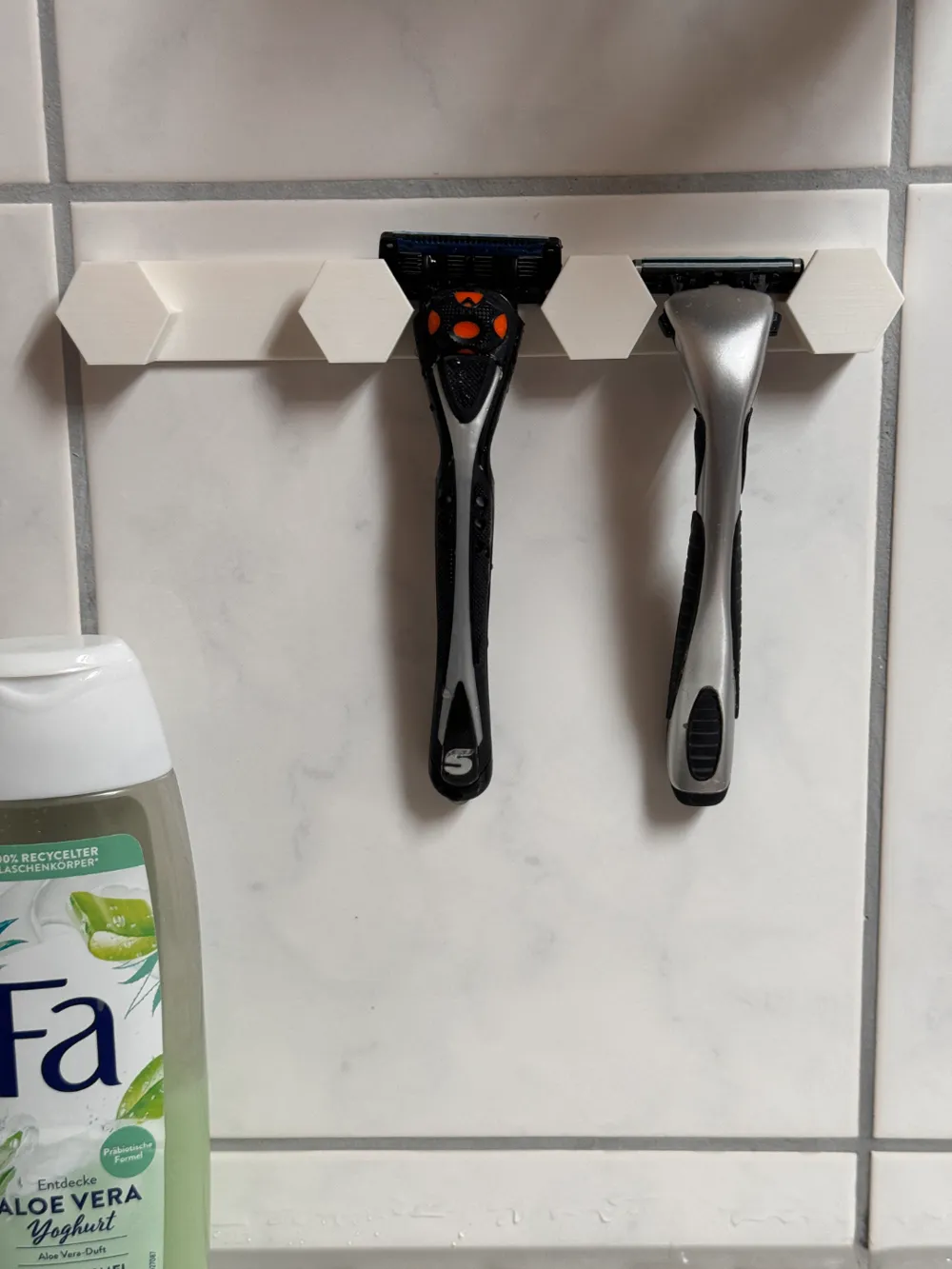 Hexagon Razor Holder by ballinlike - MakerWorld