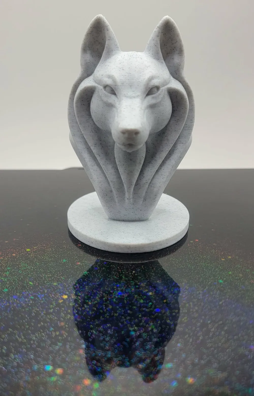 SLEEK WOLF BUST - Free 3D Print Model - MakerWorld