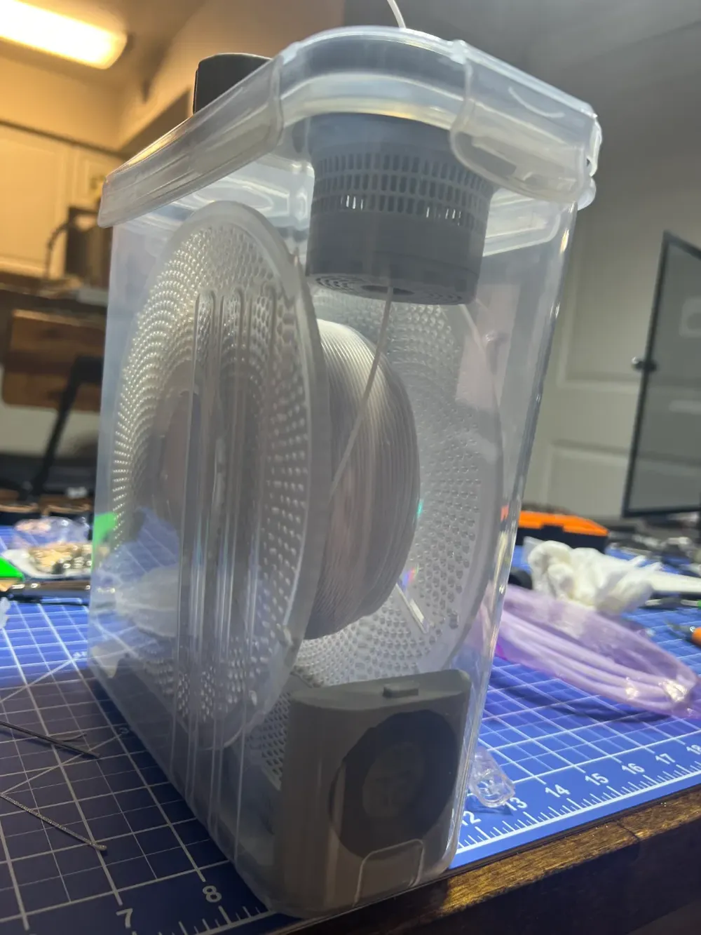 Desiccant Filled Cereal Box Filament Feeder by Jagermeister MakerWorld ...