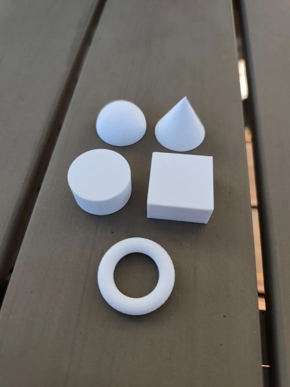 Geometric Shapes Test Print - Free 3D Print Model - MakerWorld