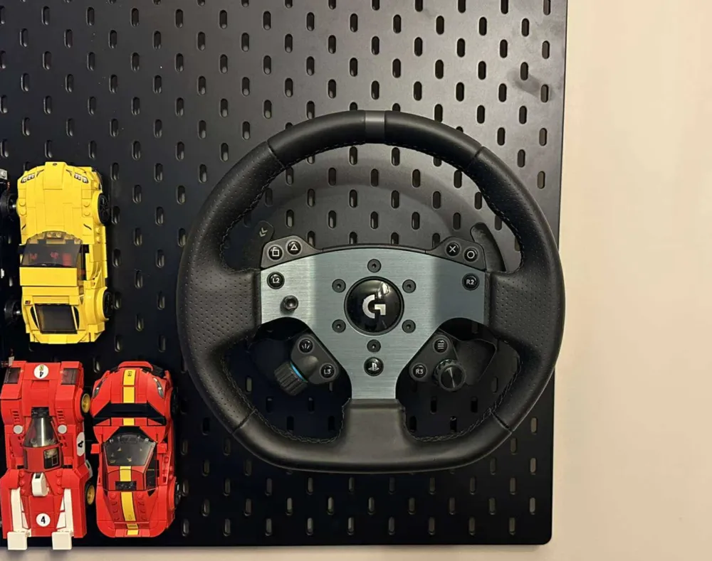 Logitech G PRO RS Wheel Hub SKADIS Mount Remixed by Pasieka - MakerWorld