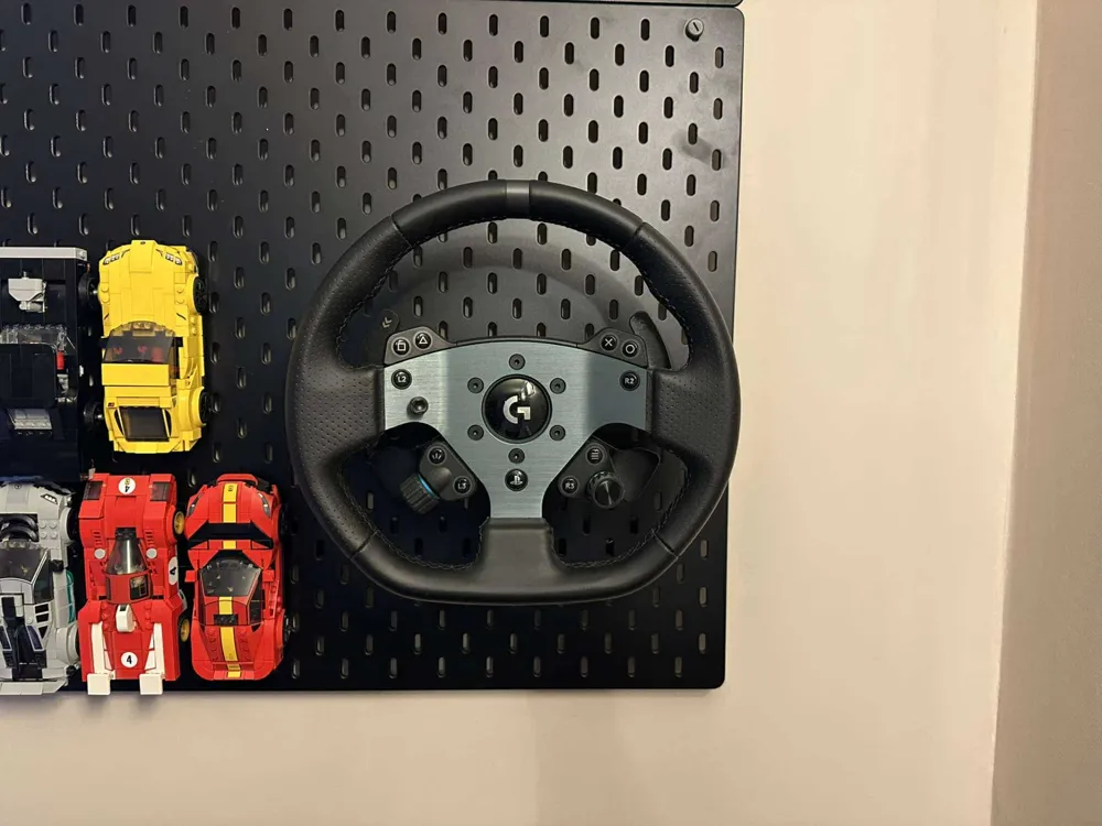 Logitech G PRO RS Wheel Hub SKADIS Mount Remixed by Pasieka - MakerWorld