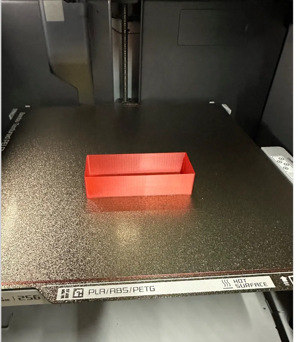 JUST A BOX by 220cams - MakerWorld