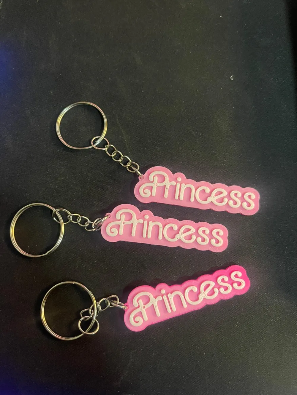 Pink princess keychain - Free 3D Print Model - MakerWorld