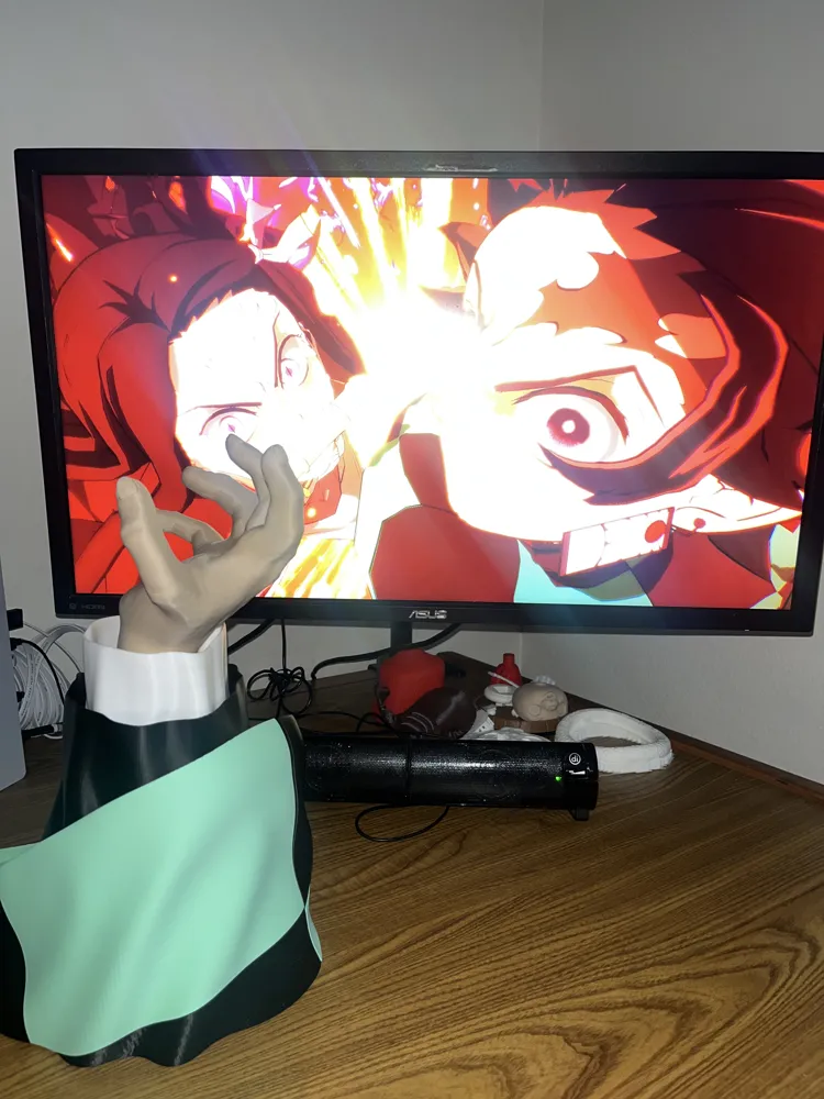 Tanjiro Controller Hand - Free 3D Print Model - MakerWorld
