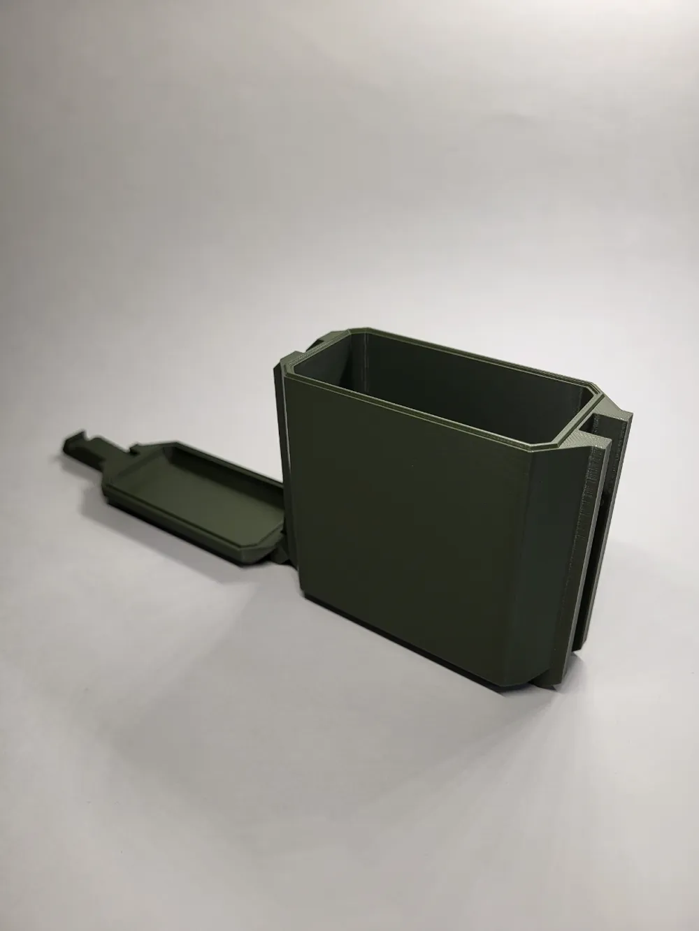 Mil - Box Rugged latching printinplace container by Hester MakerWorld ...