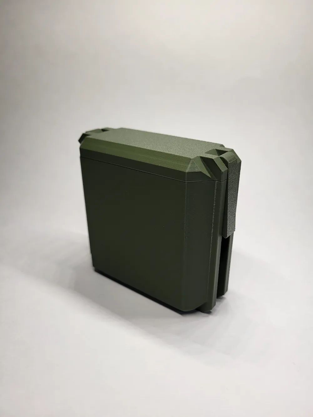 Mil - Box Rugged latching printinplace container by Hester - MakerWorld