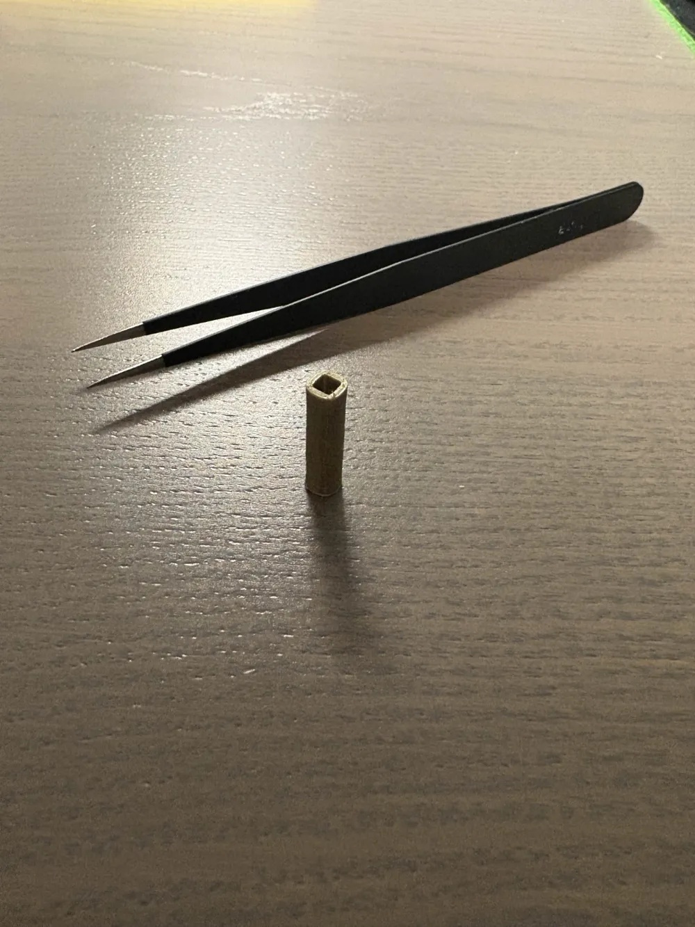 Tweezer Cap by Owen Li - MakerWorld