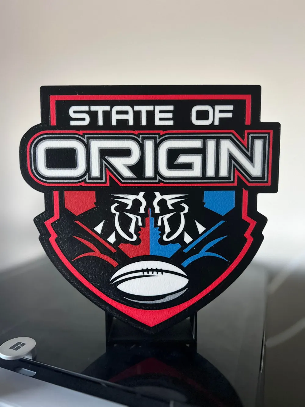 NRL State of Origin series inspired LED lightbox. by Phantom78 - MakerWorld