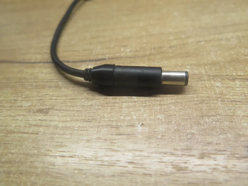 Cache LED d'adaptateur secteur Dell par Pedro&John MakerWorld ...