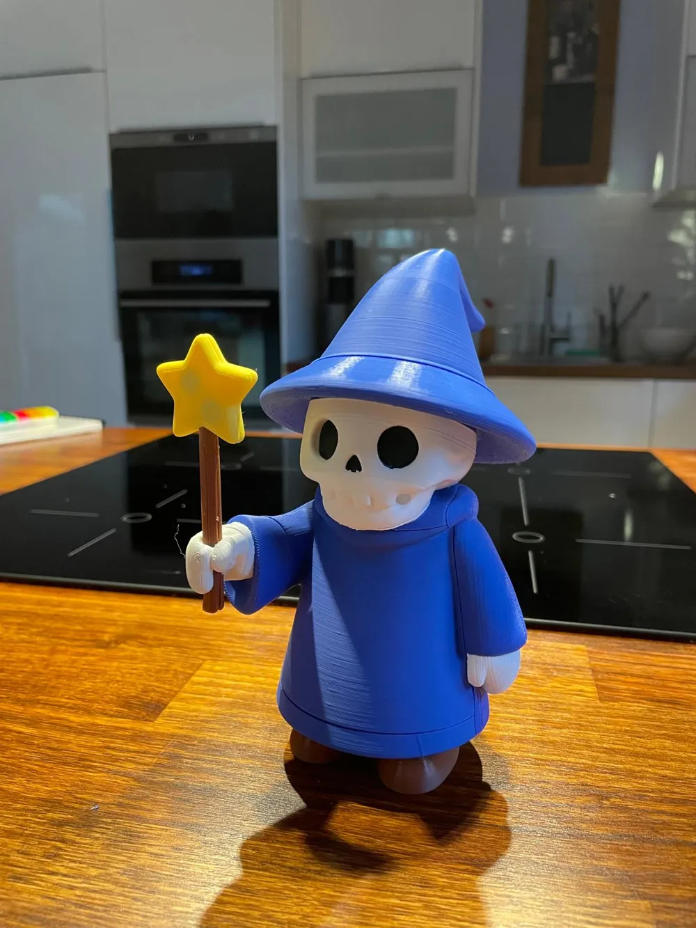 Assemble your own Skeleton Wizard by Generic Makerspace MakerWorld: Download Free 3D Models