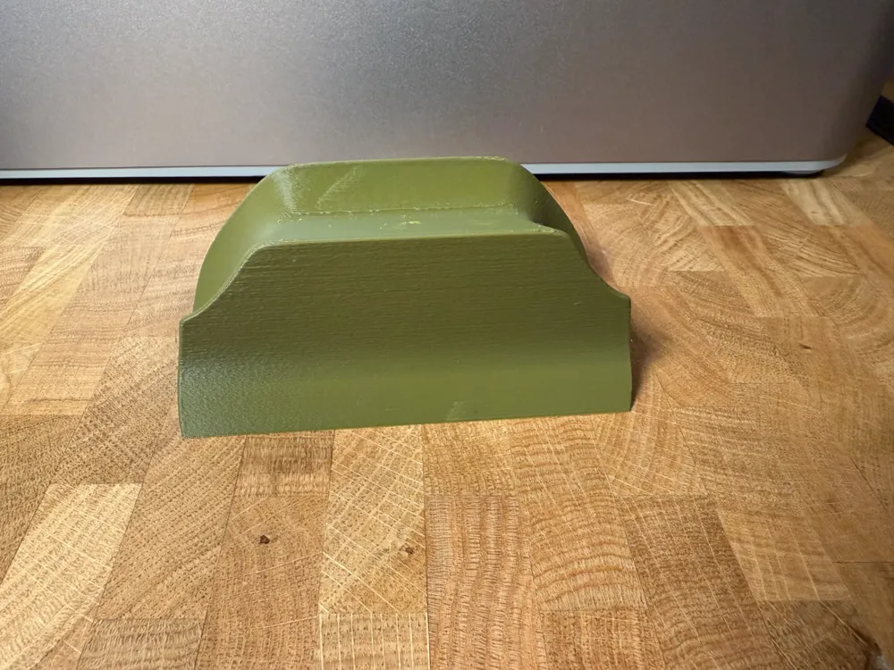 More Minimalistic Xbox Controller Stand - Free 3D Print Model - MakerWorld
