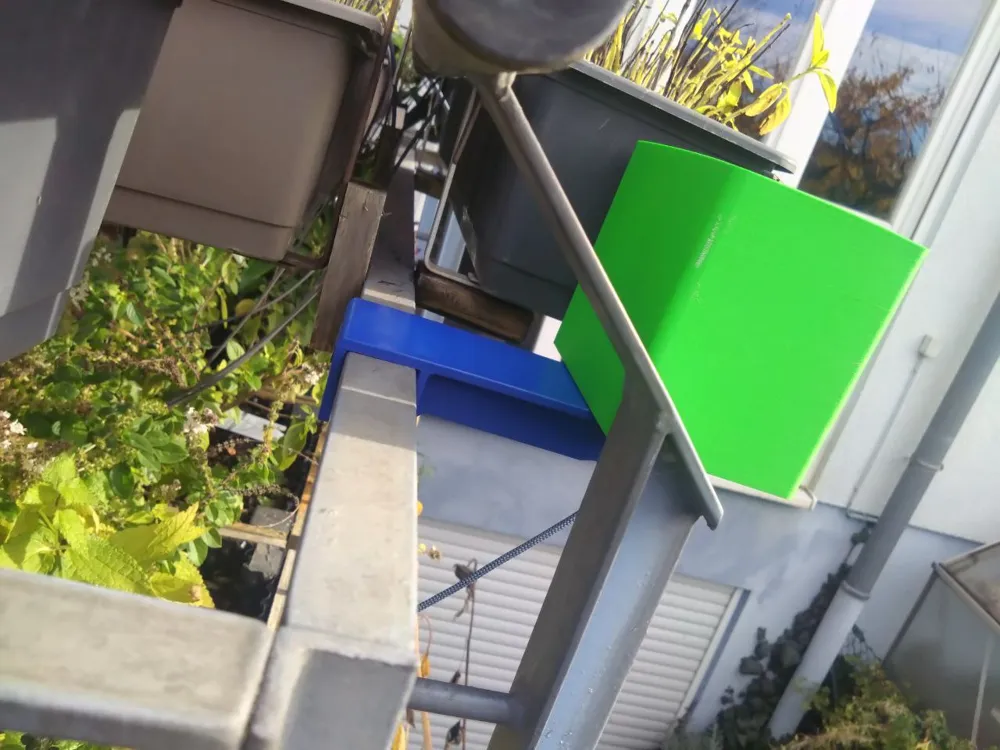 Another 32mm Balkony Holder for Rain Gauge by ueda MakerWorld: Download Free 3D Models