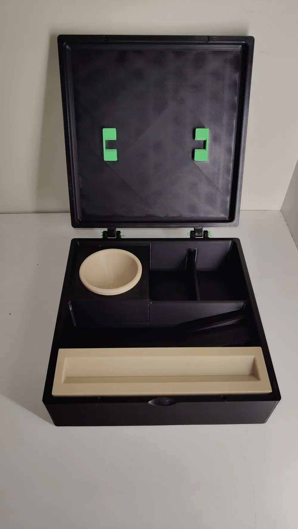 Stoner Box - Free 3D Print Model - MakerWorld