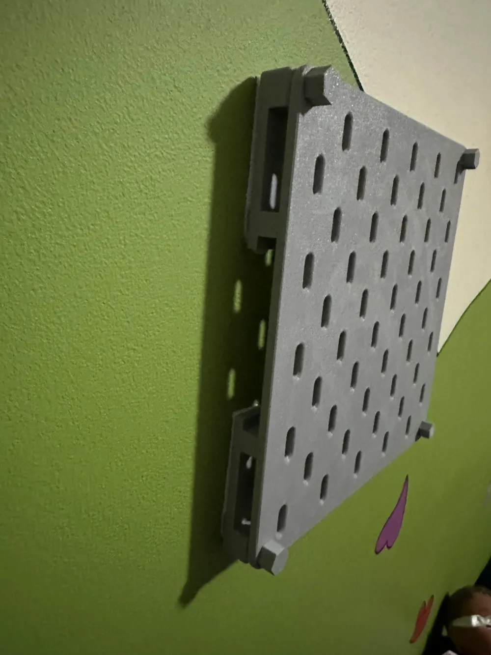 Ikea Skadis - tool-less mount with command strips by user_342039333 ...