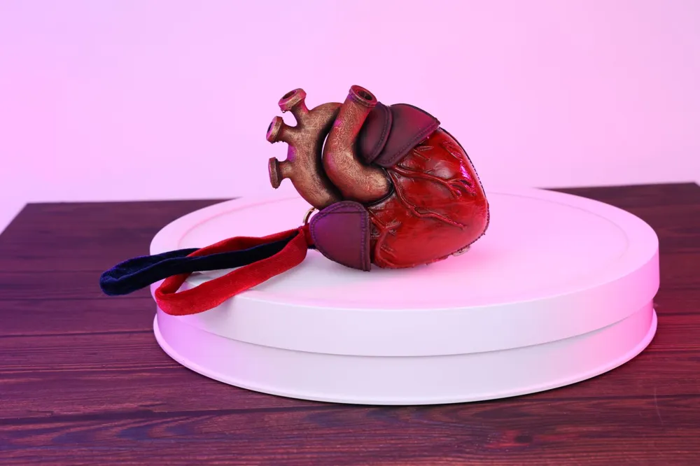 Heart Purse - Free 3D Print Model - MakerWorld