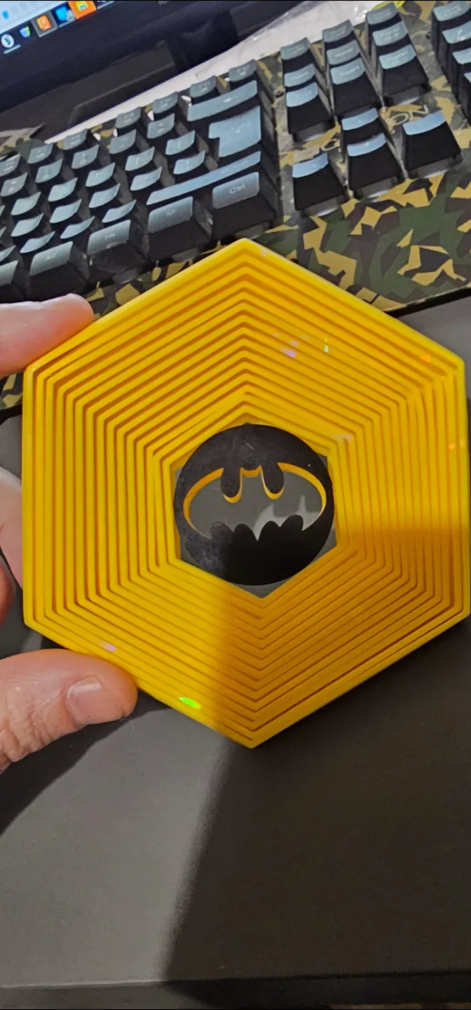 batman hex gyro spinner by MarsdenZ3D - MakerWorld