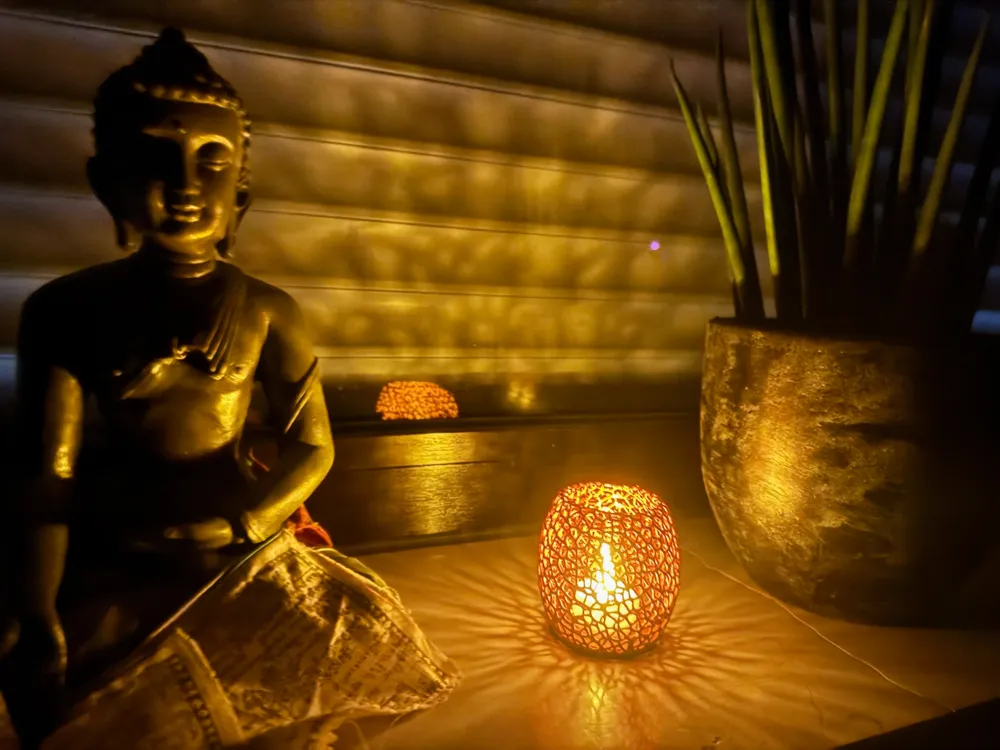 Modern tealight holder - Free 3D Print Model - MakerWorld