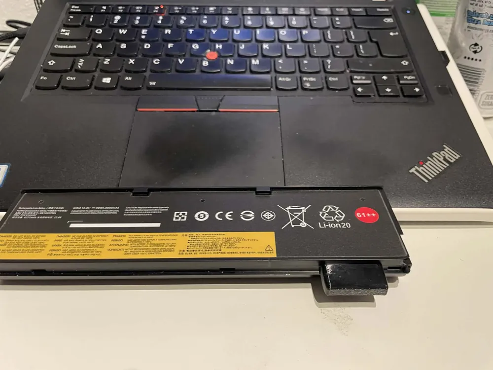 Thinkpad Battery Terminal Cover - Free 3D Print Model - MakerWorld