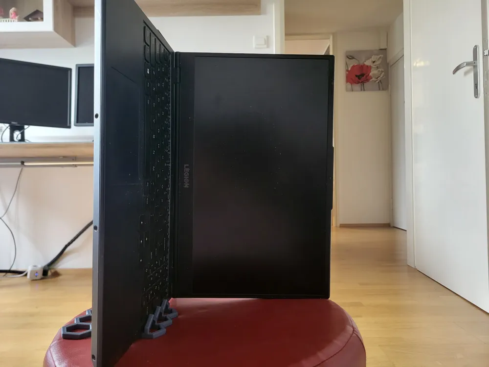 Sideways laptop bed stand by Problem2 - MakerWorld