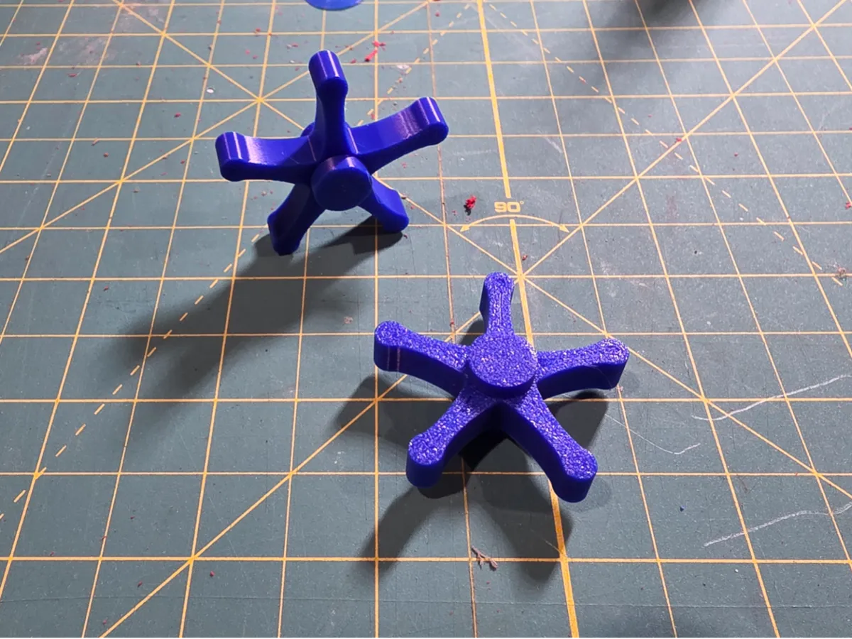Mini Fidget Spinner - Free 3D Print Model - MakerWorld