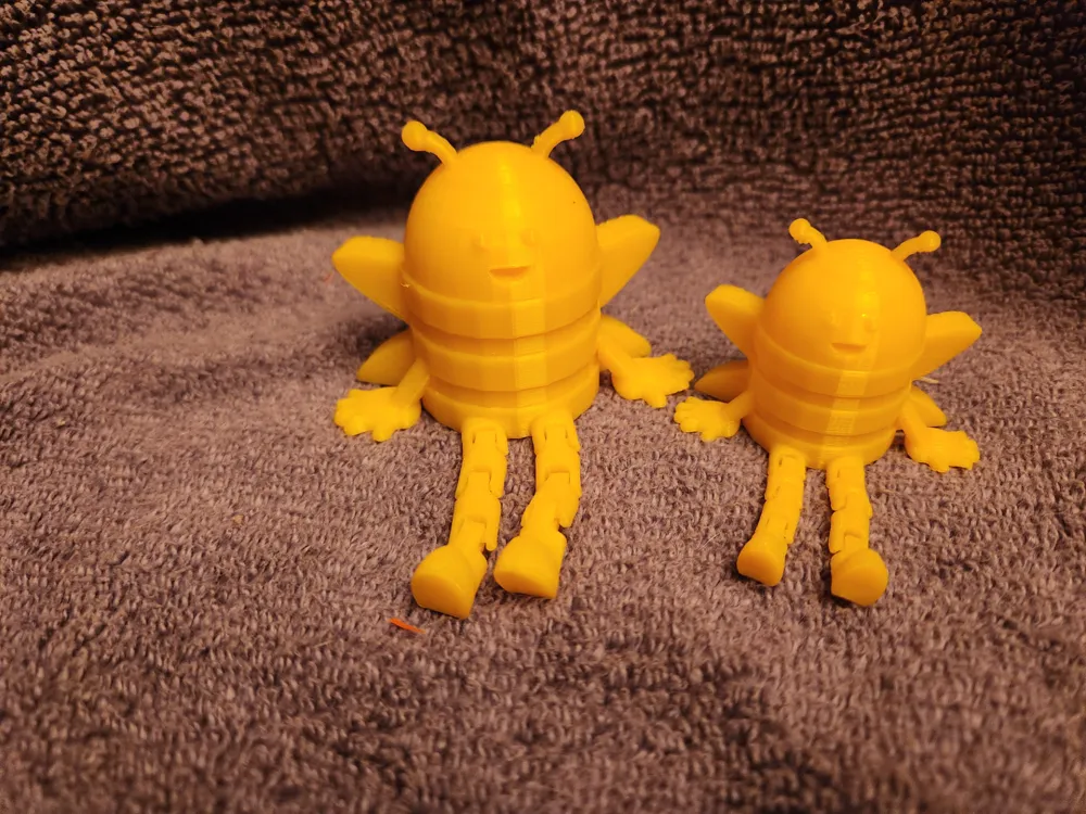 Honey Bee Buddy by SNuGS-3D MakerWorld: Download Free 3D Models