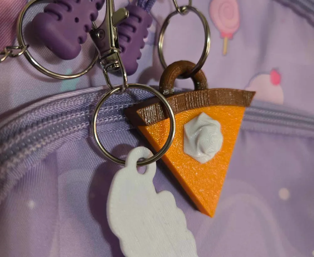 thanksgiving pumpkin pie keychain by johnsrestoandfab - MakerWorld