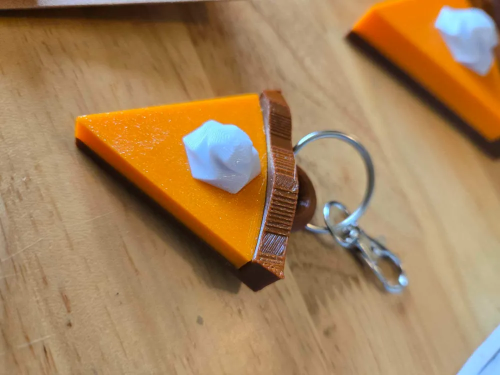 thanksgiving pumpkin pie keychain by johnsrestoandfab - MakerWorld