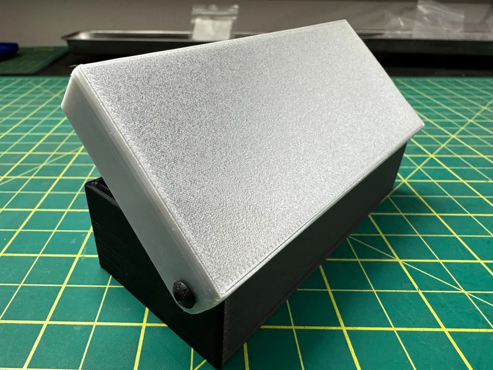 RC 10th Scale Friction Box 110x50x30mm by wpglenntech - MakerWorld