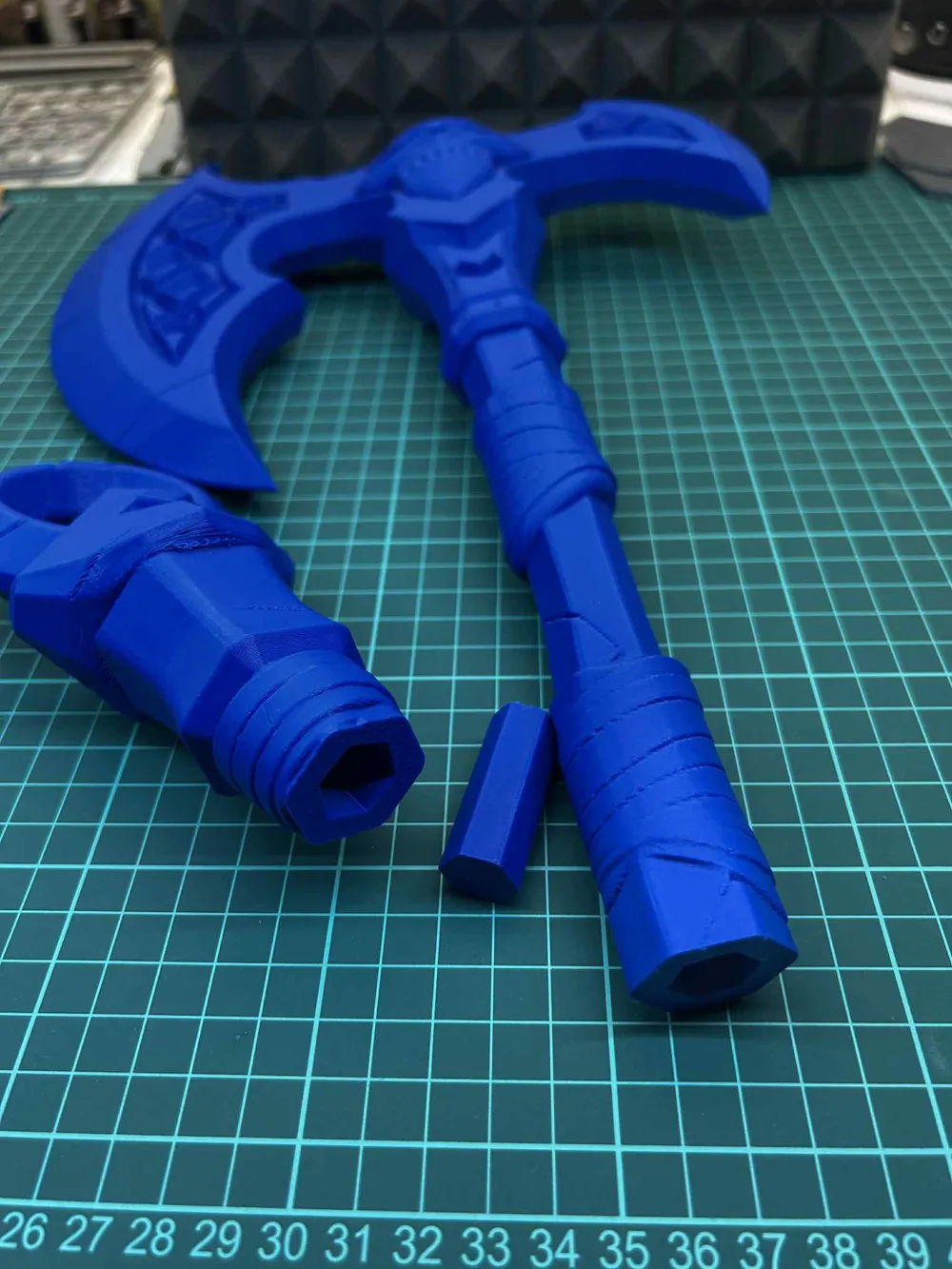 AXE by PokeGeorg MakerWorld: Download Free 3D Models