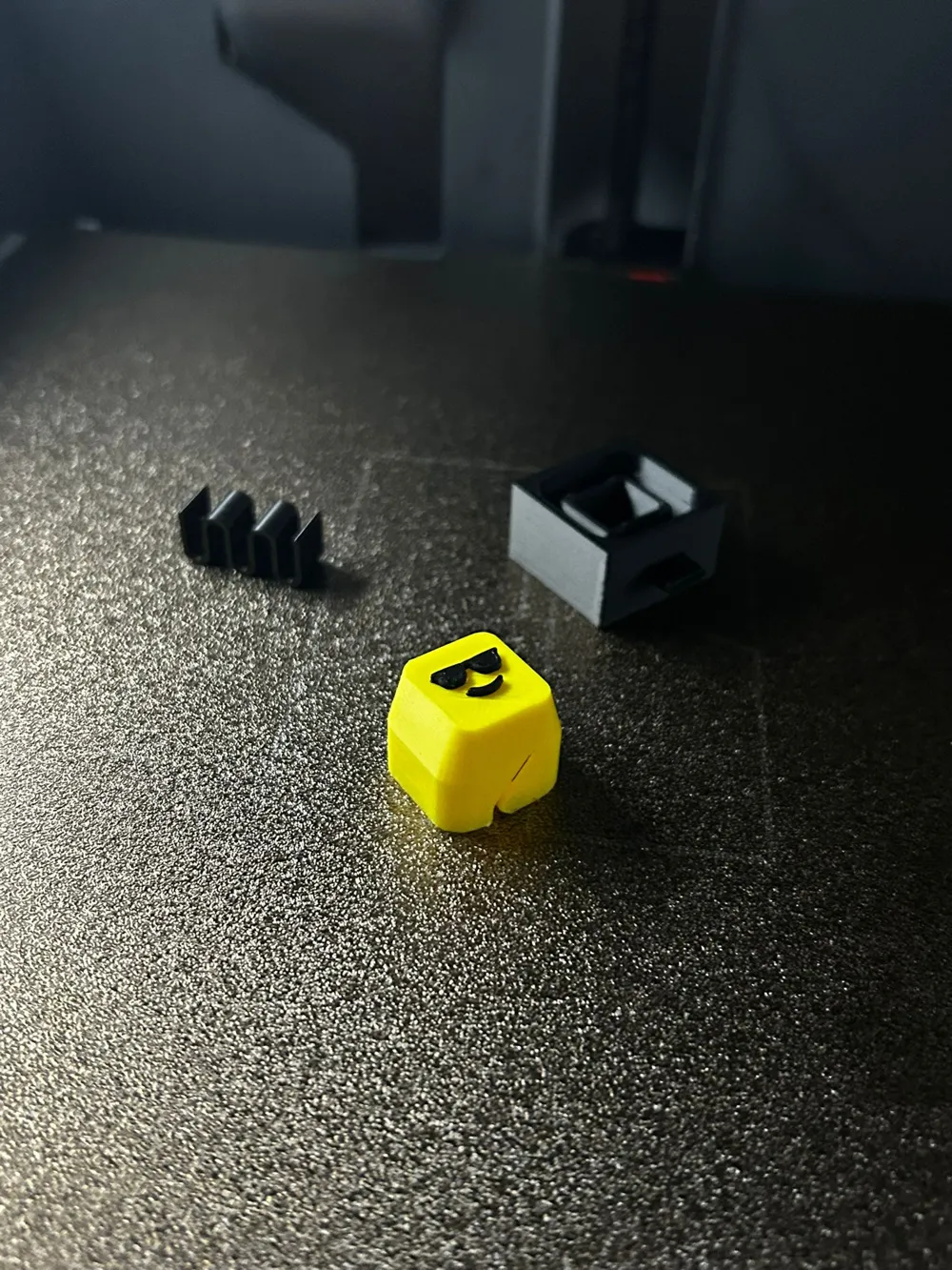 USB-a & USB-c Dust Cover + Spam button - Free 3D Print Model - MakerWorld