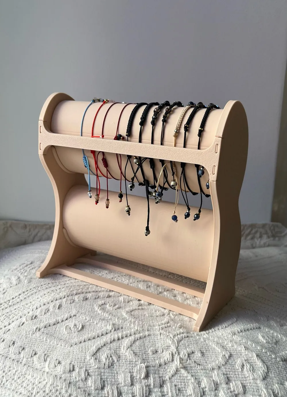 Two-level bracelet display by Kroszeteria MakerWorld: Download Free 3D ...