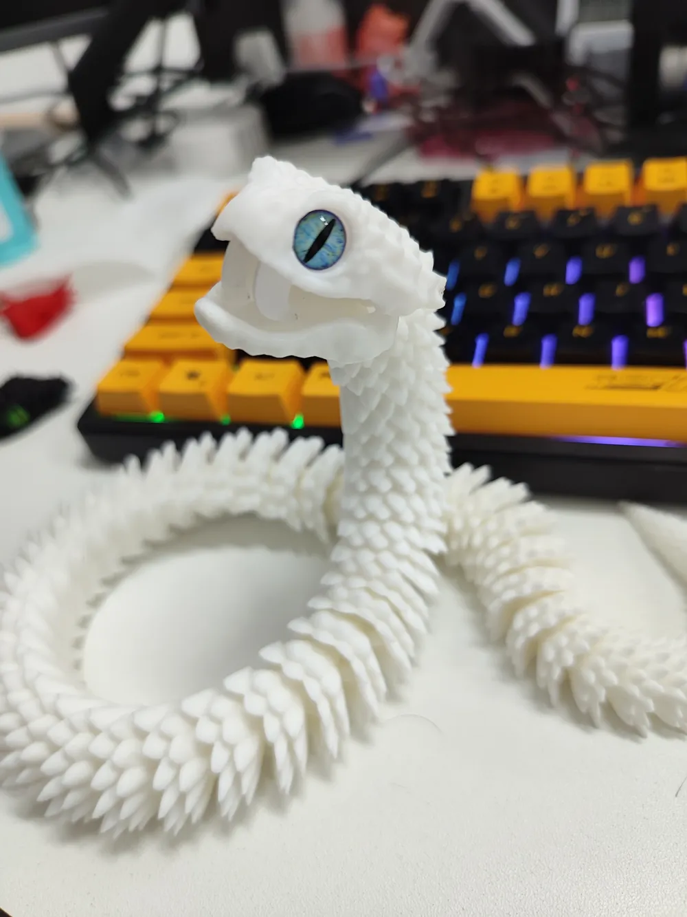Fanged Viper - Print-in-Place Articulated Version, Head Rotates, Jaw ...