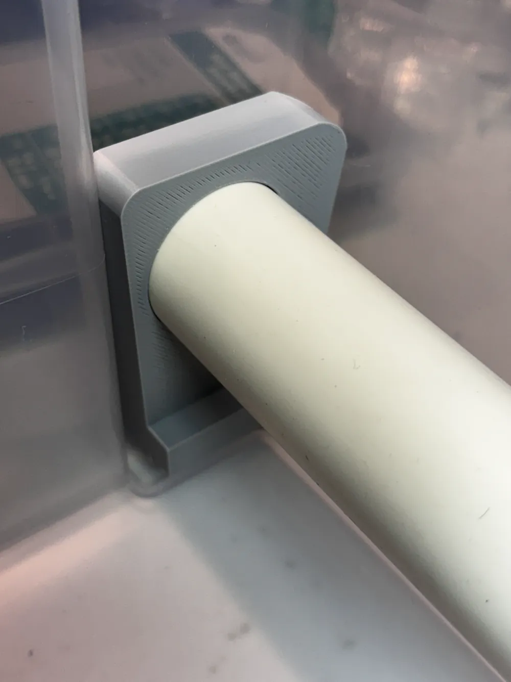 Filament Spool Holder Sterilite 20Qt - 1 inch PVC Remixed by Jerry3D ...