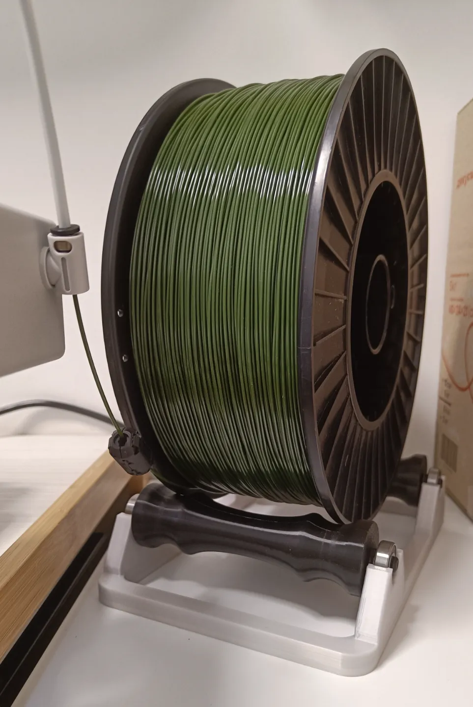 3kg spool holder with self-centring rollers by mr.AP MakerWorld ...