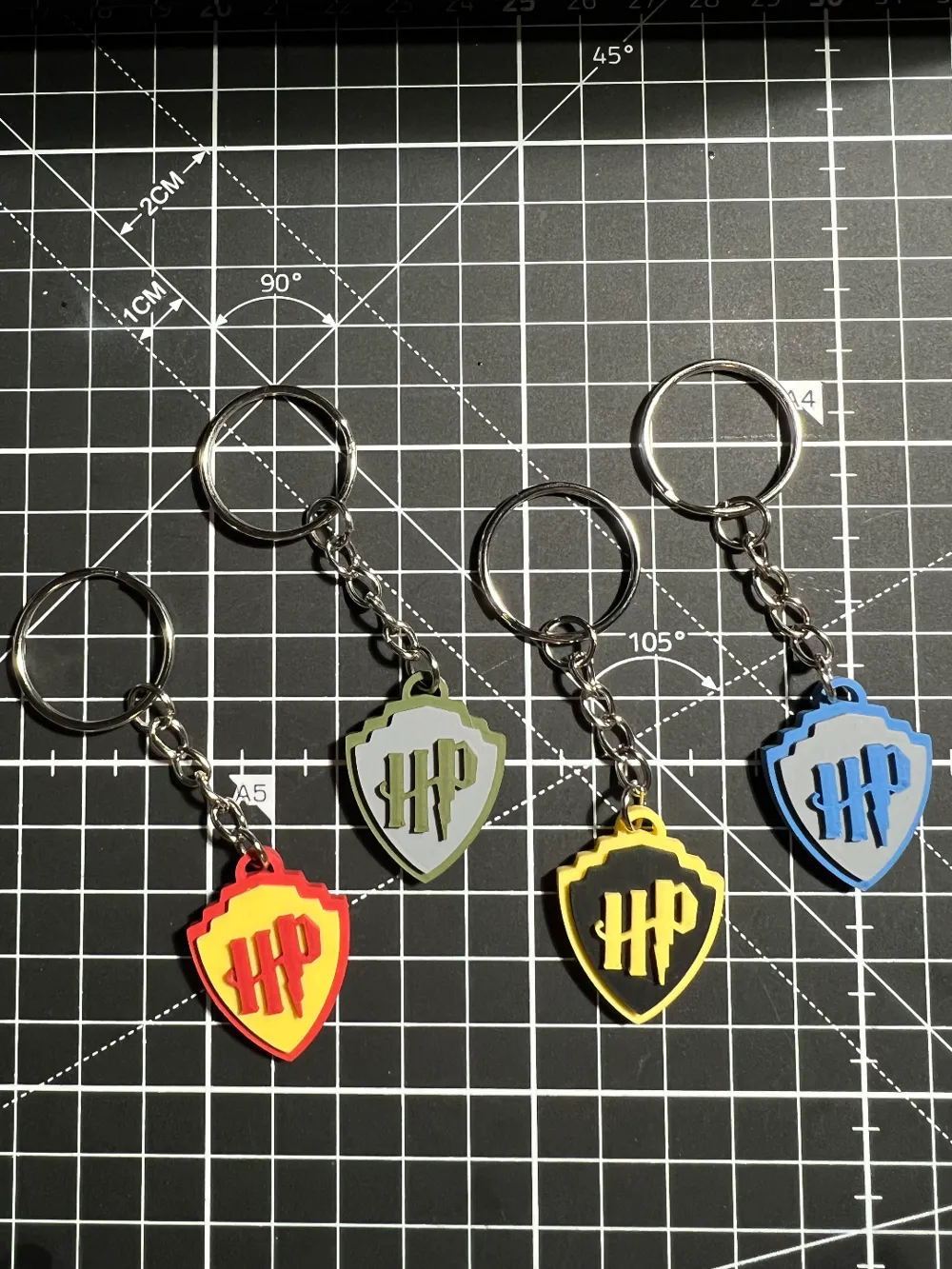 Keychain Harry Potter - Hogwarts Houses and Colors - Free 3D Print ...