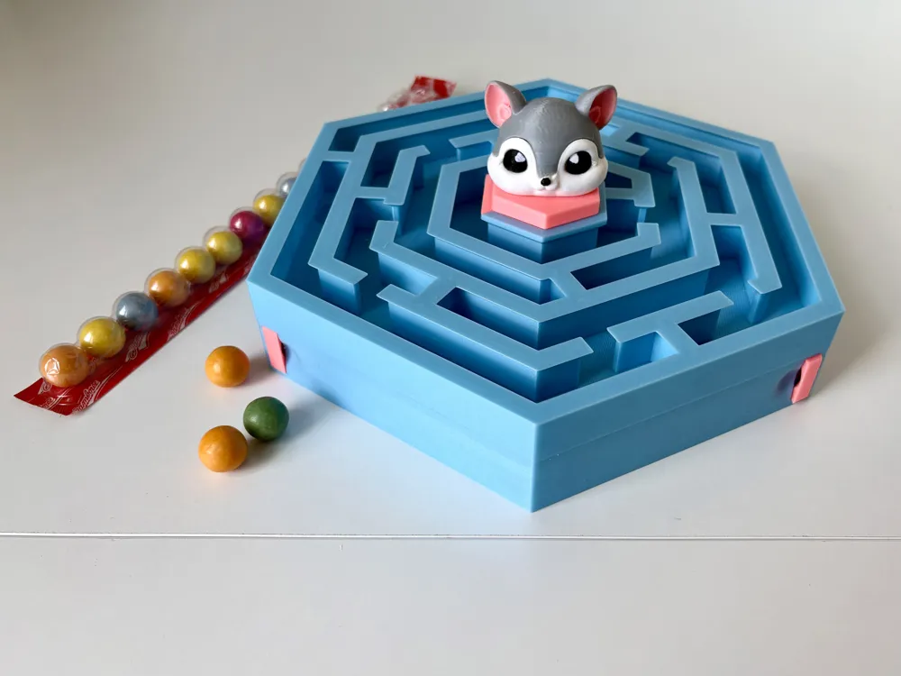 Chinchilla Chew Maze by Mathy & Katy MakerWorld: Download Free 3D Models