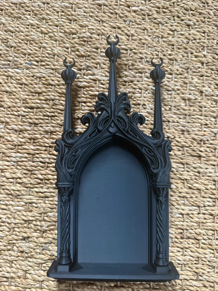 Spired Gothic Niche - Wall Sanctuary - Free 3D Print Model - MakerWorld