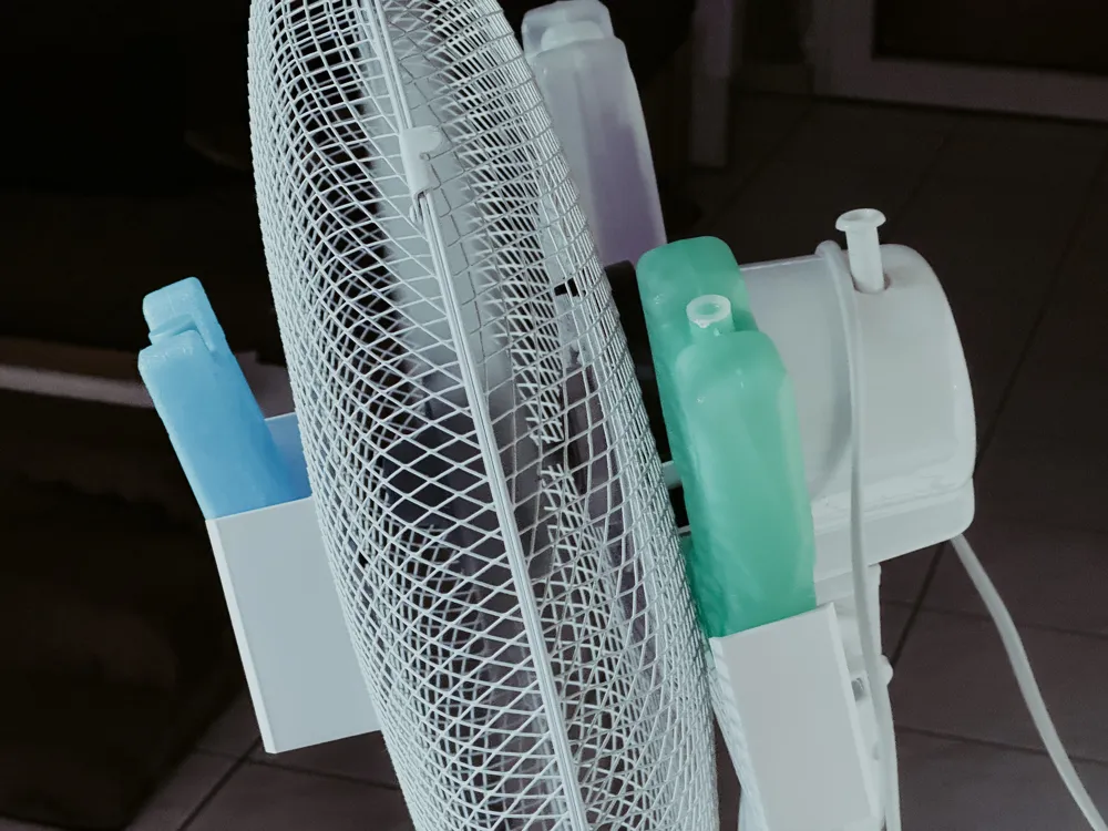 Cooler mounting for pedestal fan by DerHoffi MakerWorld: Download Free ...