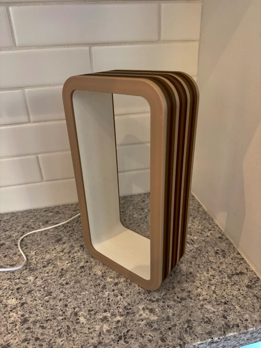 Contour Lamp by Jerald MakerWorld: Download Free 3D Models