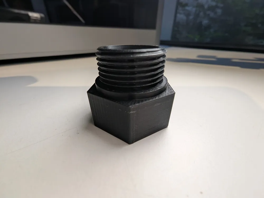 Adapter, 1/2 NPT Female, M22 x 1.5 mm Thread Male - Free 3D Print Model ...