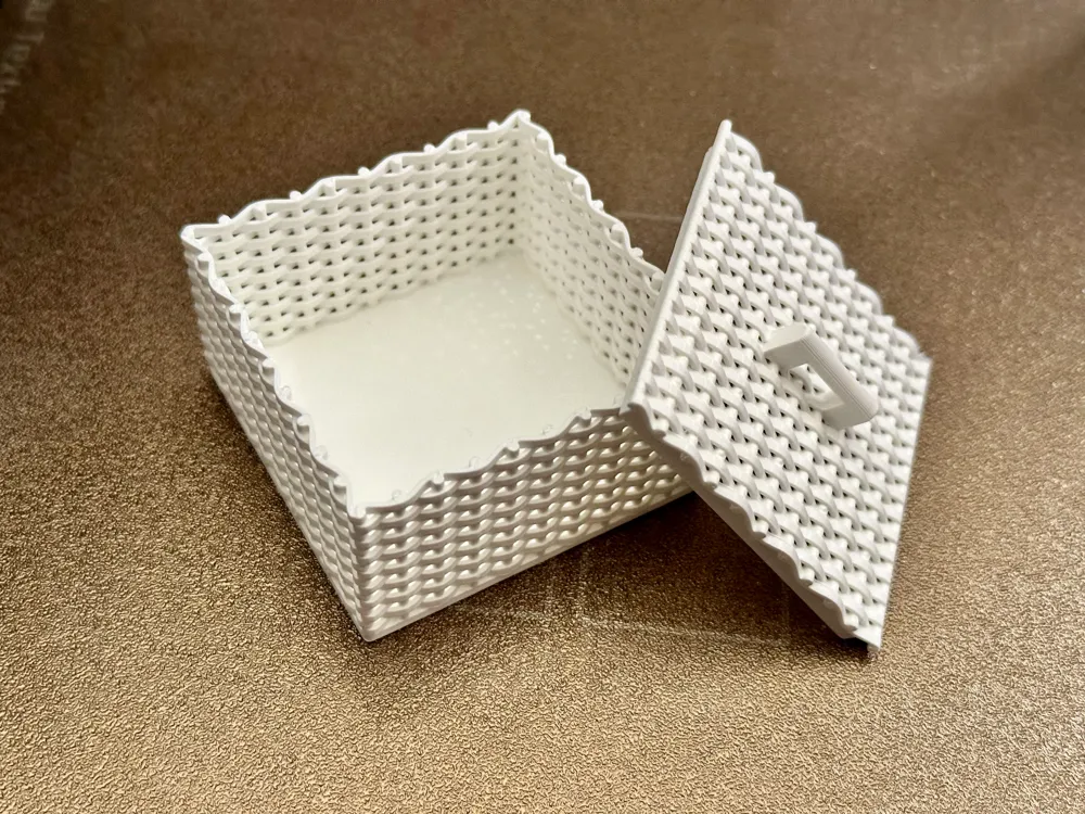 Small container (basket style) by Sander MakerWorld: Download Free 3D ...