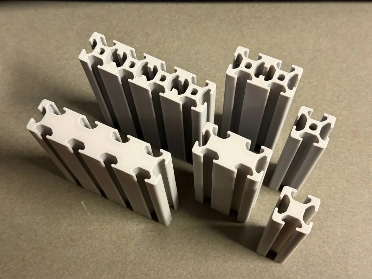 Parametric 2020 Aluminum Extrusion Vertical Print - Free 3D Print Model ...