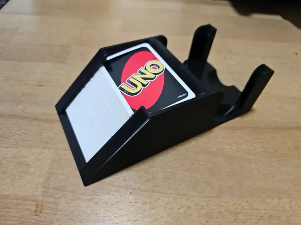 Playing cards dispenser - Free 3D Print Model - MakerWorld