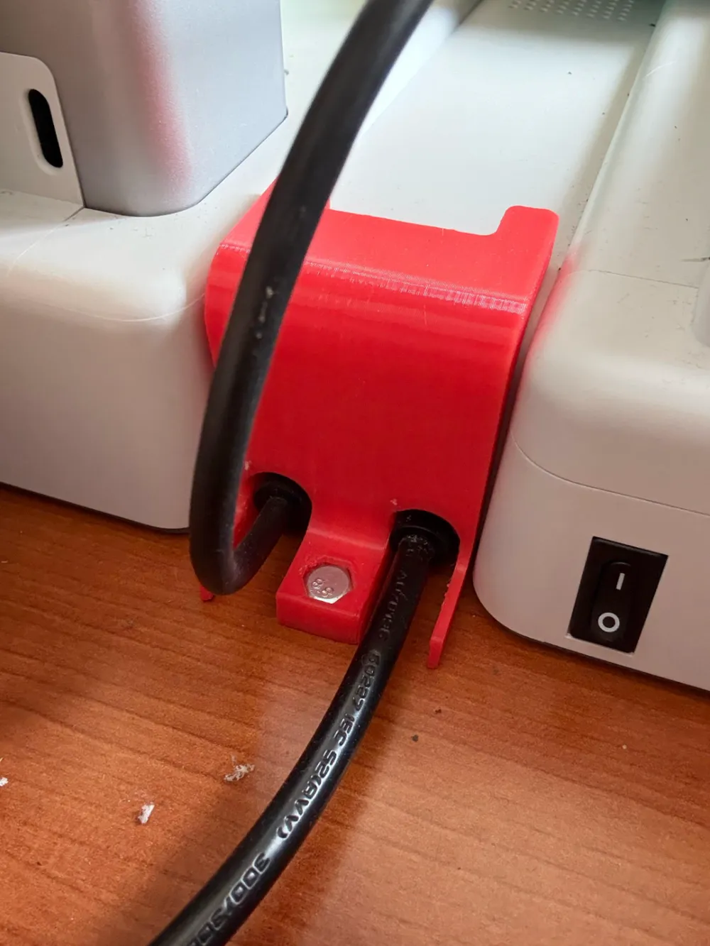 A1 mini locking/securing device by Revenge - MakerWorld