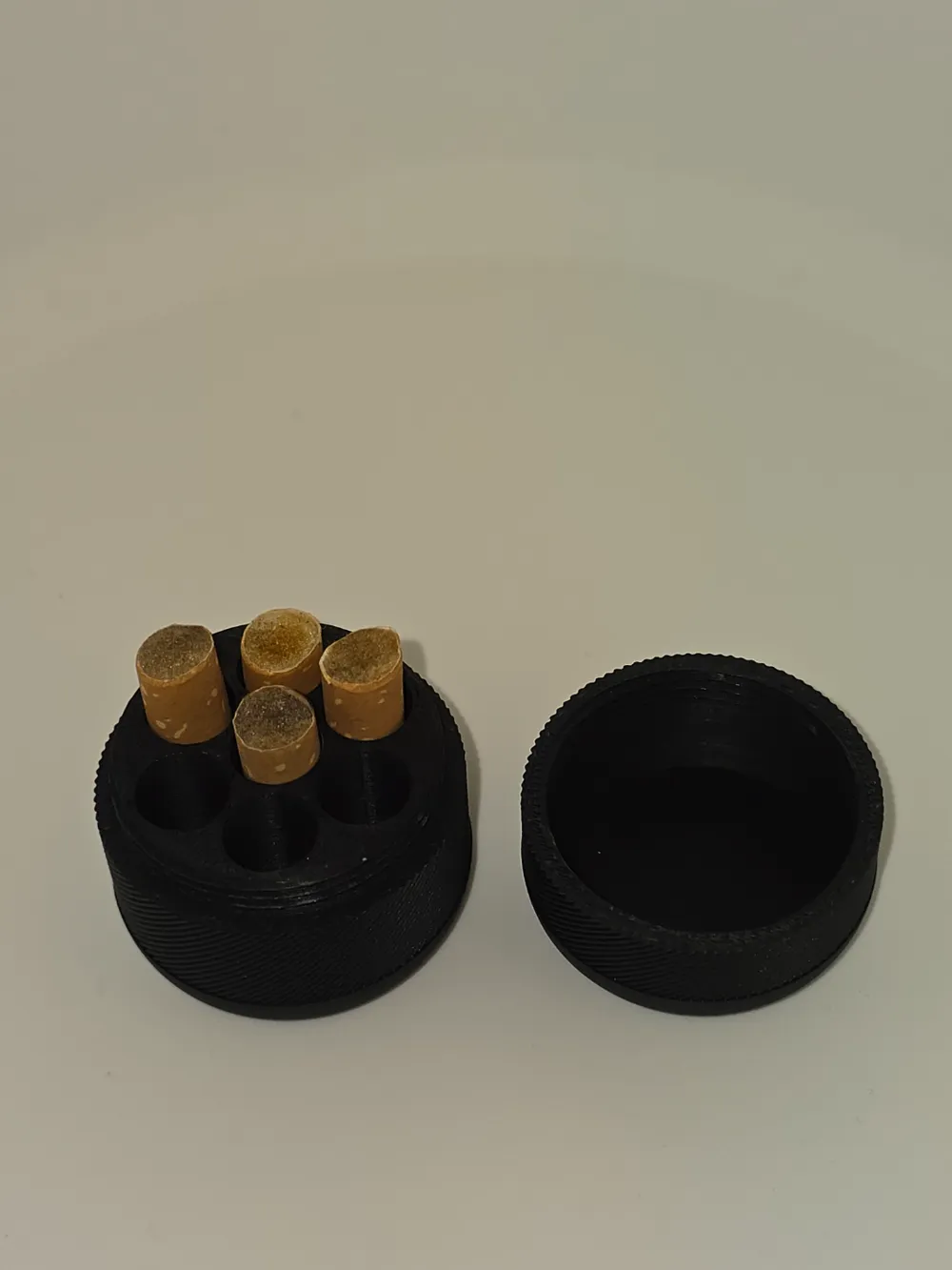 Portable cigarette filter holder / pocket ashtray - Free 3D Print Model ...