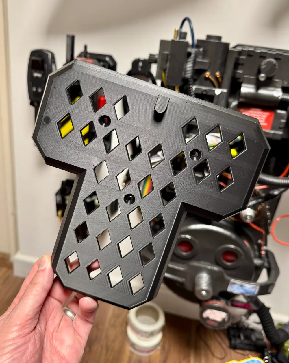 Haslab Two In The Box trap pedal wall hanger - V2 by Dave W MakerWorld ...