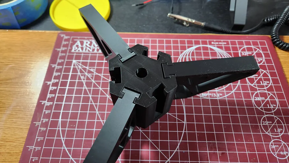 Model Rocket Display Stand (Base and Legs) by DrnkenR0bot MakerWorld ...